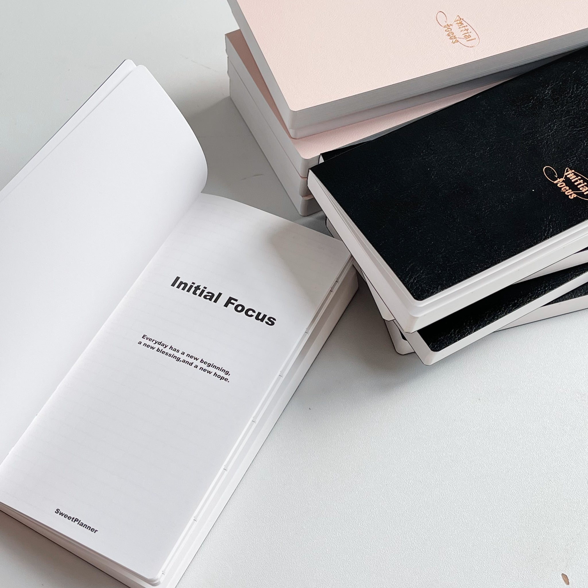 Initial Focus Weekly Planner – Sweet Planner